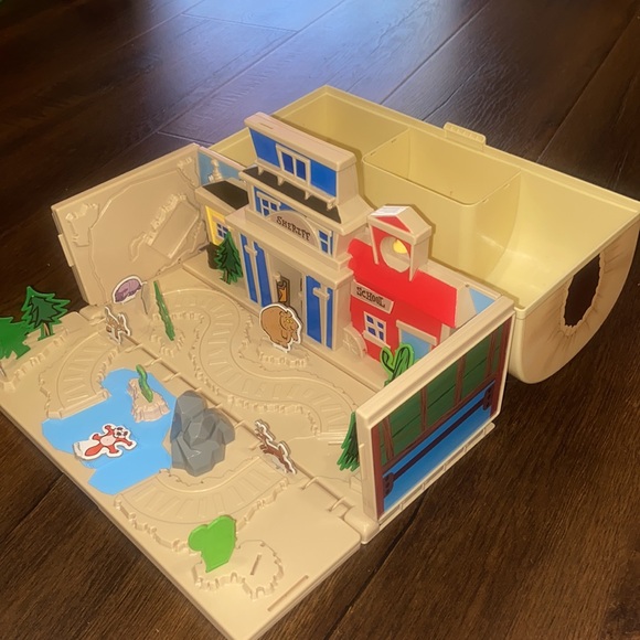 Disney | Toys | Disney Parks Pixar Toy Story Old West Wagon Playset ...